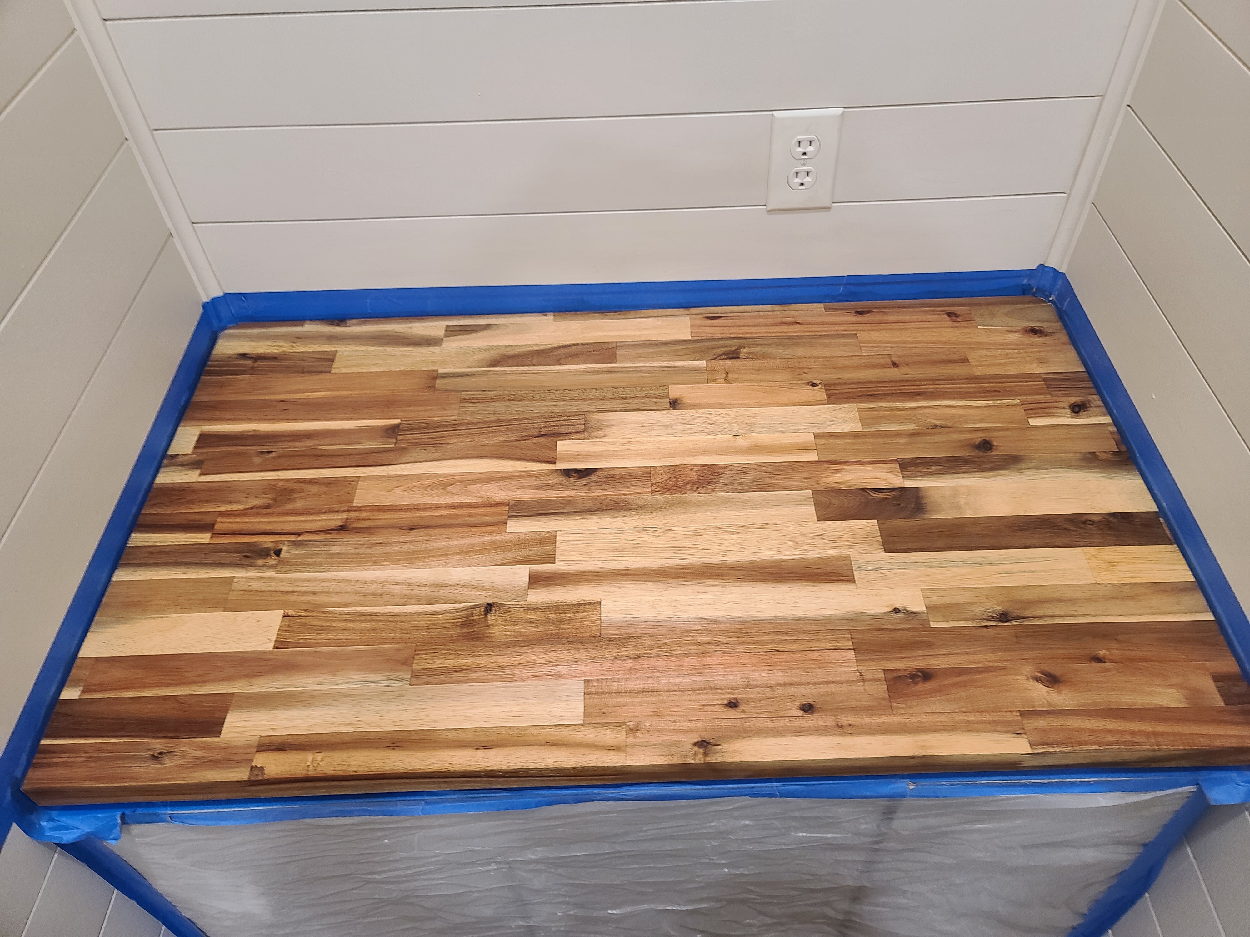 Refinish – Kristin's Custom Creation
